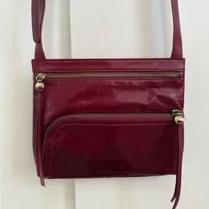HOBO | Bags | Hobo Cassie Leather Crossbody Purse Travel Bag ...